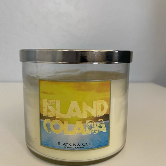 Bath & Body Works | Accents | Slatkin Co Bbw Island Colada Candle ...